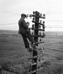 Linemen Images from Past to Present: A Visual Journey | Border States