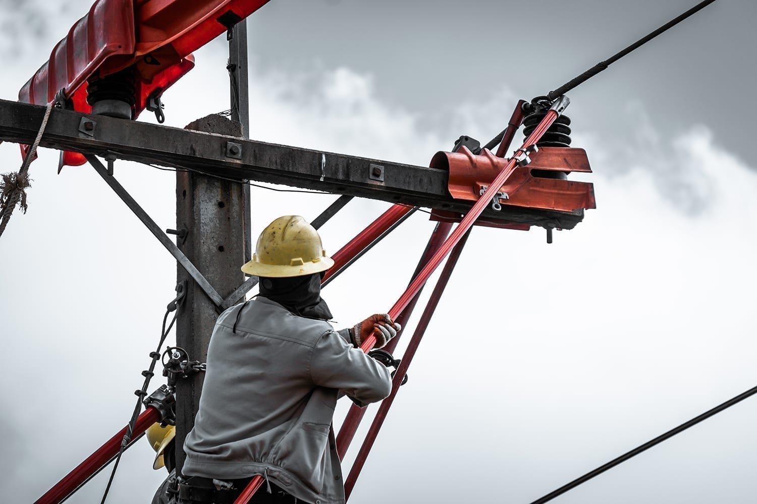 Hot Line Tool Safety | Cleaning, Maintenance and Sanitizing | Border States